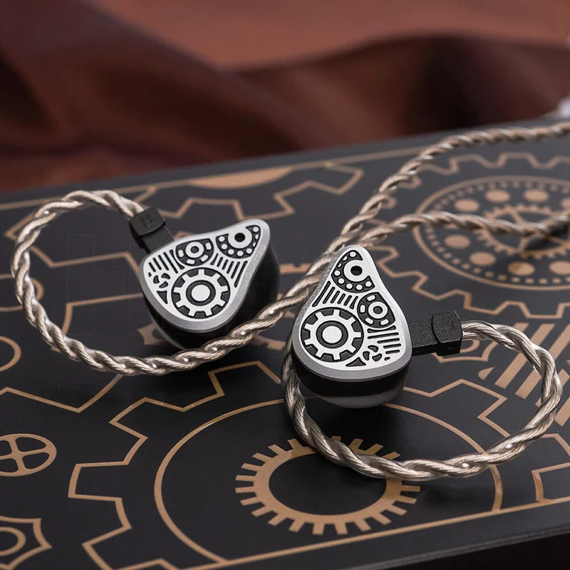 Binary Audio Dynaquattro Review: Exploring Its Four Driver System and ...